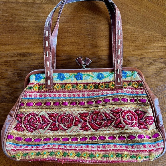 Isabella Fiore | Bags | Isabella Fiore Vintage Beaded Purse | Poshmark